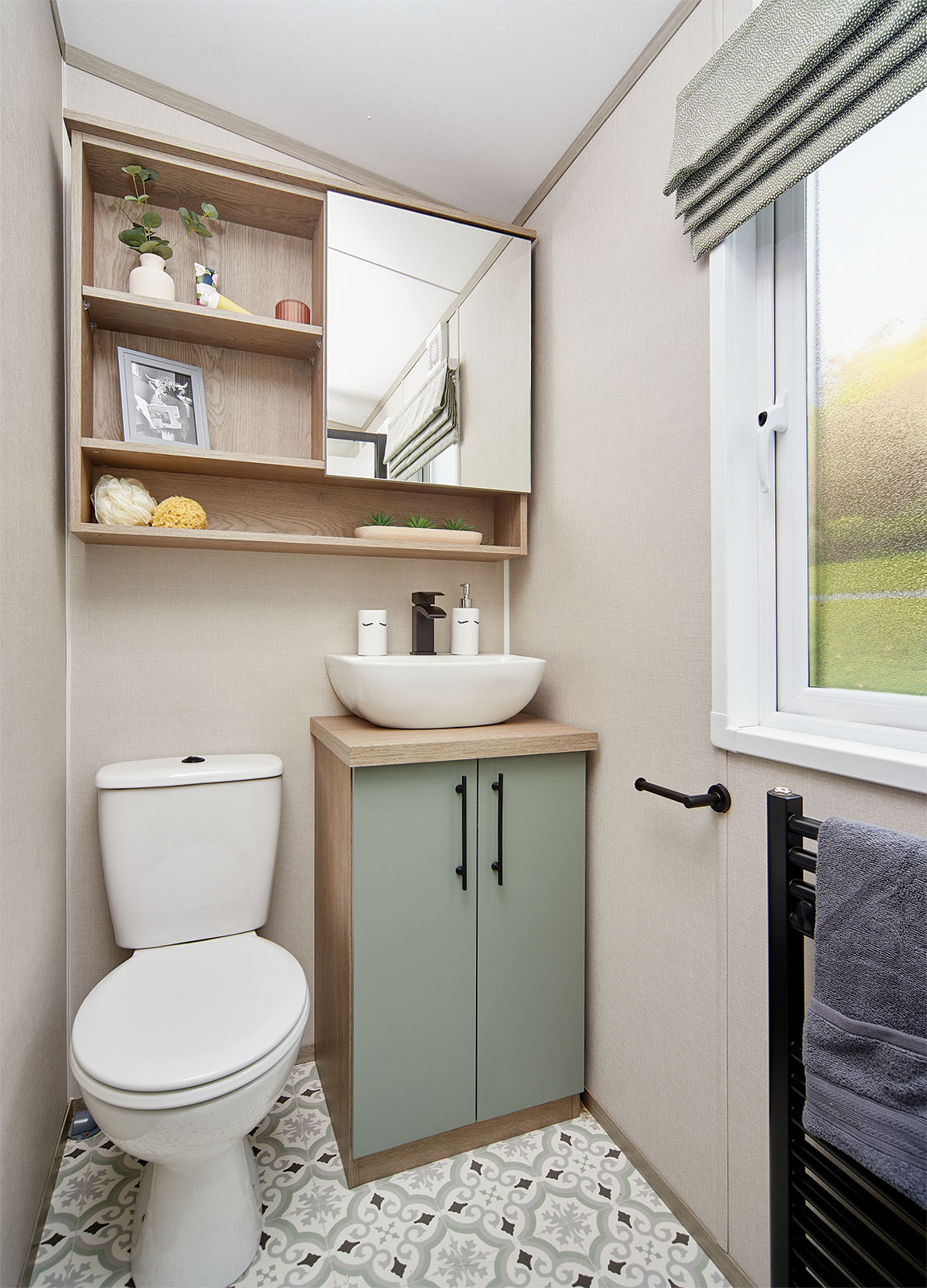 The Hamlet | Love Holiday Homes