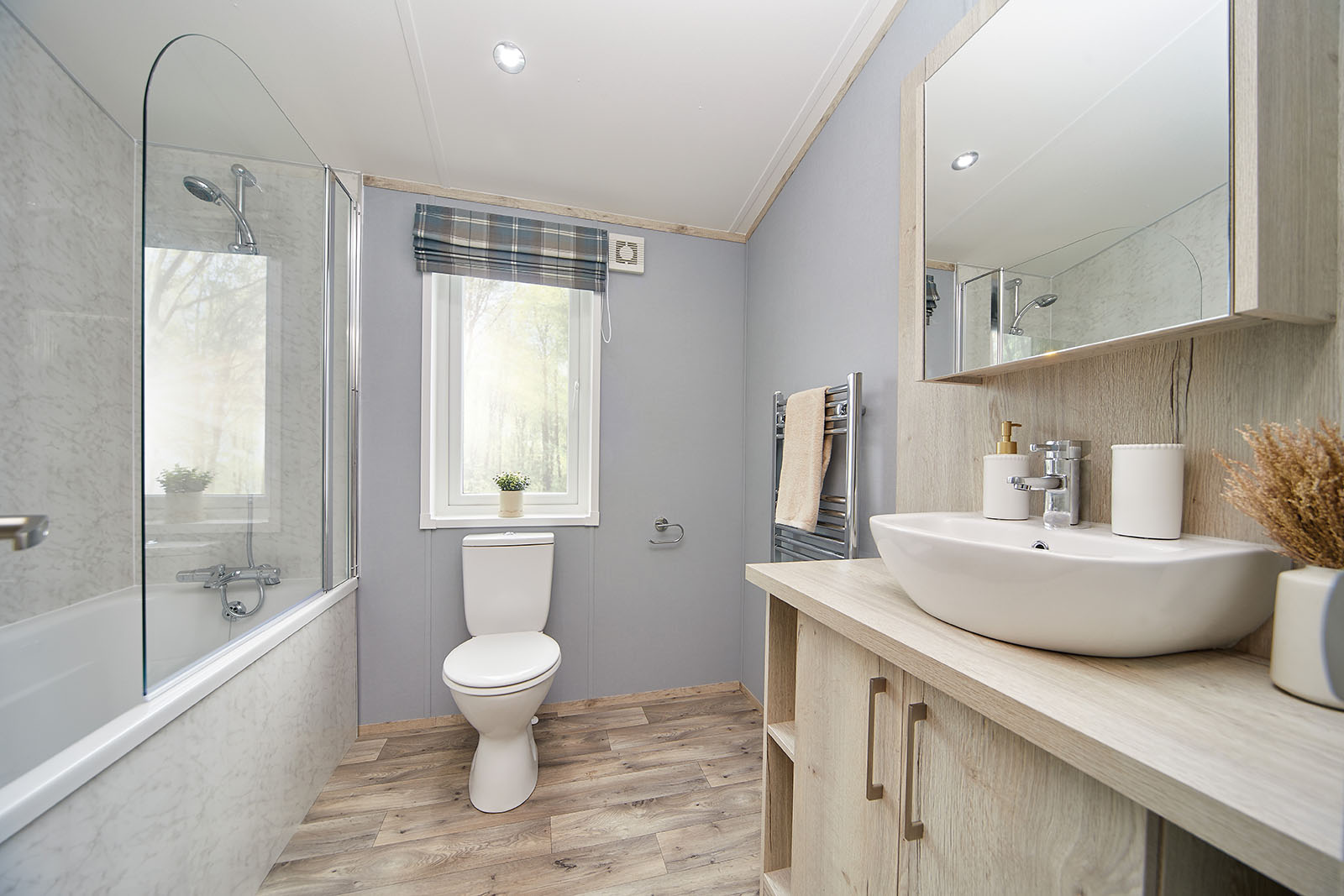 The Whinfell Twin Lodge | Love Holiday Homes