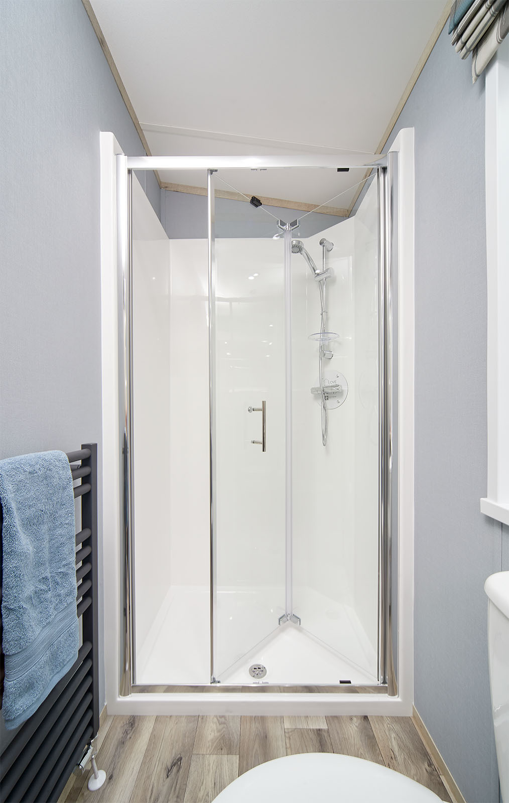 The Whinfell | Love Holiday Homes